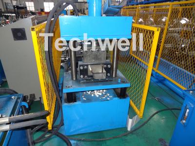 China Máquina sem emenda da calha da água da chuva em forma de u, rolo da calha de caixa que forma a máquina à venda