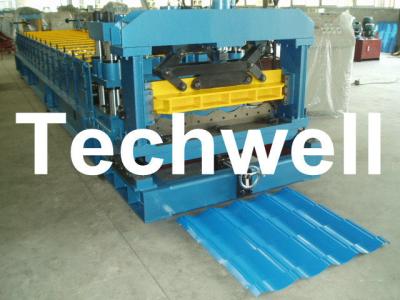 Cina Mattonelle di tetto idrauliche automatiche di taglio, rotolo delle mattonelle lustrato tetto del metallo che forma macchina in vendita