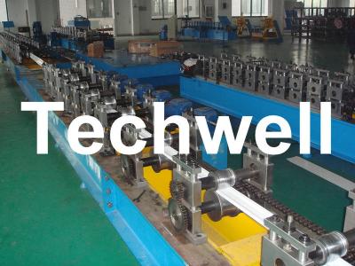Cina 7,5 chilowatt di alimentazione di rete dell'unità di elaborazione della schiuma dello sportello del rotolo della stecca che forma macchina con controllo di computer di SpA in vendita