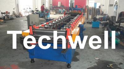 Cina GCr15 rullo d'acciaio, rotolo ad alta velocità dello scaffale che forma macchina per il materiale di 2.3mm - di 1,8 in vendita