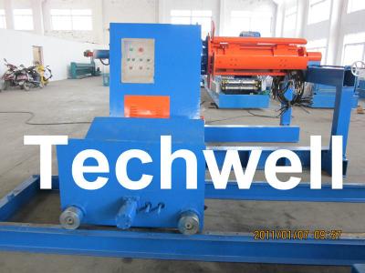中国 高速 0 - 15m/min 機械を曲げる伸びる速度 5 のトン自動 Uncoiler/Decoiler 販売のため