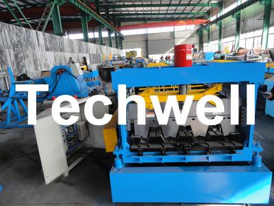 中国 機械を形作る電流を通された鋼板の床の Decking ロールは/機械の形成を冷間圧延します 販売のため
