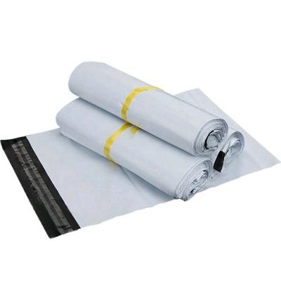 Cina Eco Handle Sacchetti di posta in plastica riciclata 0.06 0.07 0.08 0.09 0.1mm in vendita