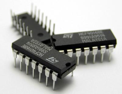 China Máquina de rayos X de PCB de alta magnificación Unicomp AX9100MAX para la inspección de alambres de unión de componentes electrónicos de IC en venta