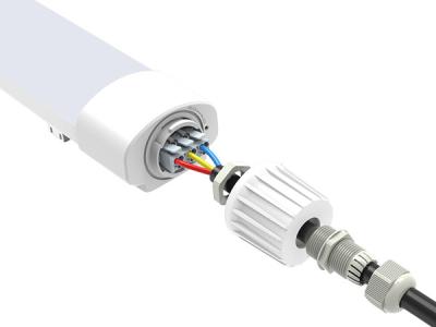 Cina La tri superficie della luce della prova di IP65 LED ha montato l'installazione regolabile di AC200V-240V in vendita