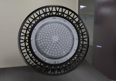 Cina Alto magazzino delle azione della luce della baia del UFO nell'efficienza olandese 140LPW 5 anni di garanzia in vendita