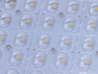 China 150LPW Efficiency LED Outside Street Light 120W  LED Light Source Multi Beam Angle for sale