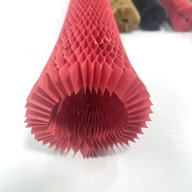 Honeycomb paper sleeve close-up detail