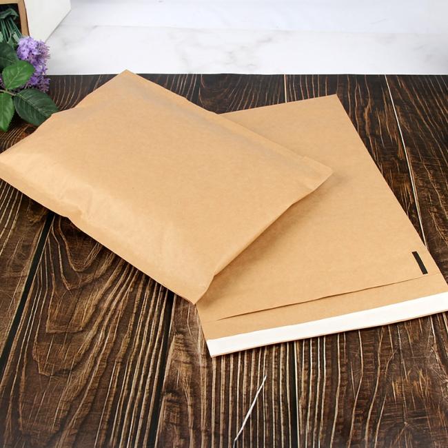 Close-up view of double layer bubble wrap bag material and texture