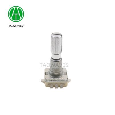 Китай Потенциометр поворотный Soundwell RS11 с металлическим валом, 6 мм, 10 мм, с кнопкой-переключателем 11 мм продается