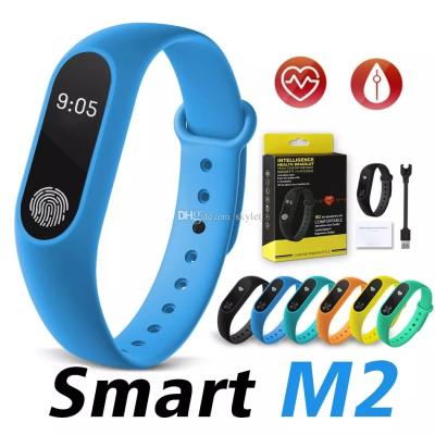 China Light Weight Bluetooth Smart Bracelet , Bluetooth Fitness Tracker Bracelet For Heart Rate Monitoring for sale