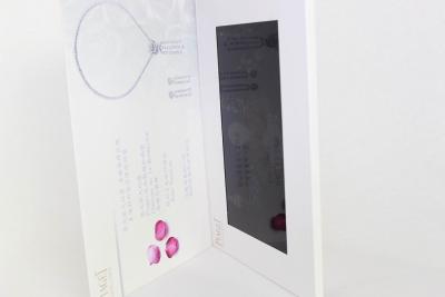 China Magnetic switch Video Wedding Invitations with built - in speaker , 10.1 inch for sale