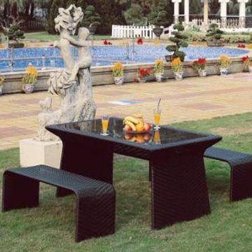 China Wicker dining set with aluminum frame by Clover Lifestyle for sale