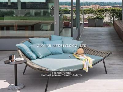 China Rope Sun Lounger  for Hotel, Garden and Beach by Clover Lifestyle Outdoor Furniture China Leisure furniture for sale