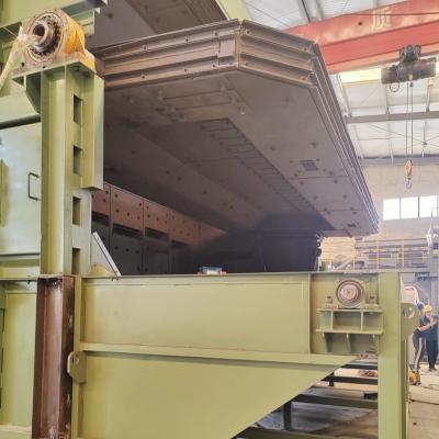 Cina 12.5*5.5*64moverground height Non-Toxic Rust Removal of Coil Wire Shot Blasting Machine in vendita