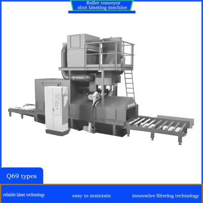 Cina Uniform Surface Cleaning Roller Conveyor Shot Blasting Machine with Dust Collector in vendita