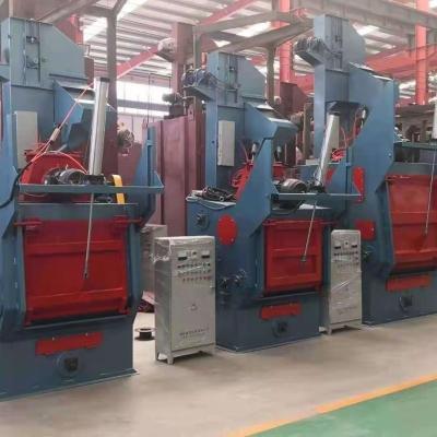 Cina 1 Ton Special Rubber Crawler Shot Blasting Machine for Long and Wide Screw Parts in vendita