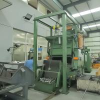 China Advanced Rubber Tumble Belt Shot Blasting Machine with Automatic Loading and Unloading for sale