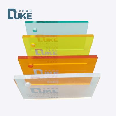 Cina trasmissione acrilica 92% dello strato 1220x2440mm del bordo PMMA del segno di 3mm alta in vendita