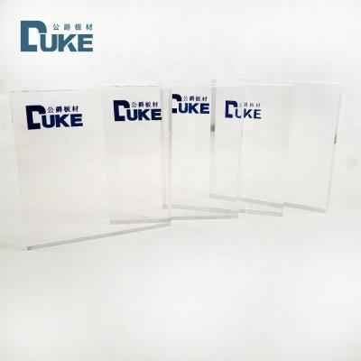 Cina strato acrilico resistente agli urti 10mm ISO9001 del plexiglass di 4ftx8ft in vendita