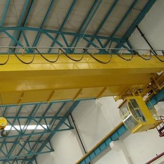 China 65T Overhead Sg Eot Crane Installation Ergonomically Designed Control for sale