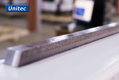 China Lineaire Gids 4FTX8FT 1400X2500mm Teken die CNC Router maken Te koop