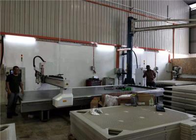 China 4 as 2050 2000X5000mm MDF die CNC Machine voor Lijst snijden Te koop