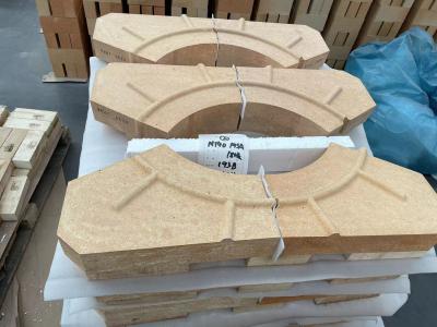 China Excellent Acid Resistance and 2.1-2.2 Bulk Density Clay Furnace Bricks for Temperature Furnaces for sale
