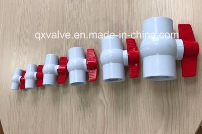 Cina Materiale BS Valvola a sfera in PVC a filettatura Modalità di guida manuale Norma DIN in vendita