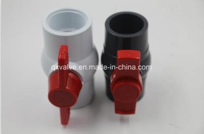 中国 スレッド BSPT マニュアル運転モードとソケット接続形式のPVCボールバルブ 販売のため