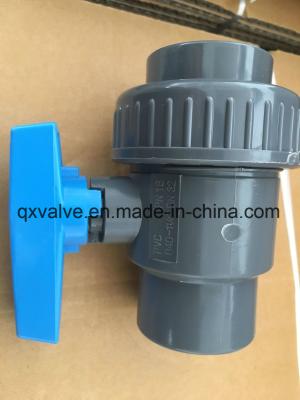 Cina Funzione di chiusura della valvola a sfera di PVC a unione singola da 110 mm per il sistema di distribuzione dell'acqua calda in vendita