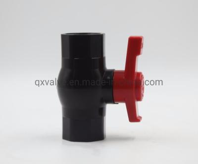 Cina Valvola a sfera ottagonale in PVC bianco da 110 mm per l'industria a basse temperature in vendita