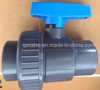 Cina Valvola a sfera a presa o a filo standard DIN in PVC M/F con maniglia di tipo in vendita