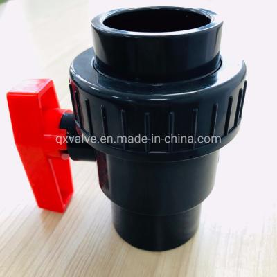 Cina Valvola a sfera di unione singola in PVC DIN Pn16 per temperatura normale e funzione di spegnimento in vendita
