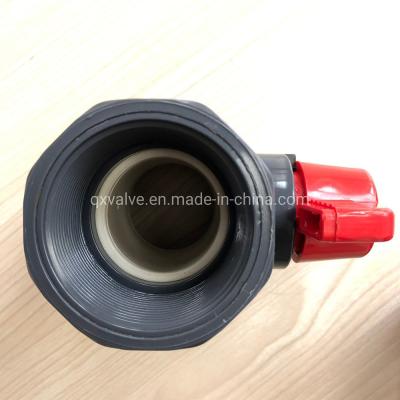 Cina Valvole a sfera ottagonale in PVC standard DIN per irrigazione Pn16 e modalità di guida manuale in vendita