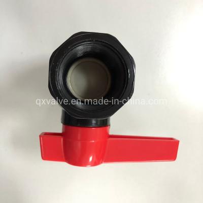 Cina Valvola a sfera ottagonale in PVC con modalità di guida manuale in vendita