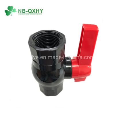Cina Mercato Medio Oriente Valvola a sfera ottagonale in PVC ad alto spessore con maniglia in ABS in vendita