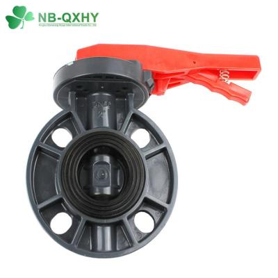 China Válvula de PVC de ligação de flange para controlo manual do abastecimento de água e pedido personalizado à venda