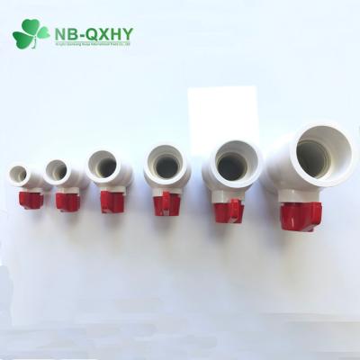 Cina Acqua di rifornimento grigio 4 pollici presa PVC valvola a sfera in grigio con funzionamento manuale in vendita