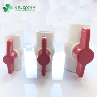 Cina Valvola a sfera in PVC ad alto spessore che offre una varietà di alternative di maniglia in vendita