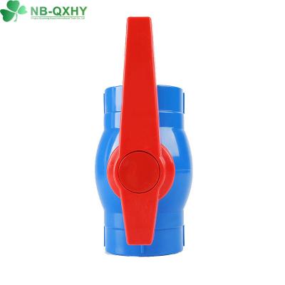 Cina Valvola a sfera flessibile Maniglia rossa Corpo blu Sostegno professionale 1/2
