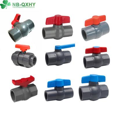 Cina Manuale di drenaggio dell'acqua per edifici Valvola a sfera ottagonale compatta in PVC per sistemi di irrigazione in vendita