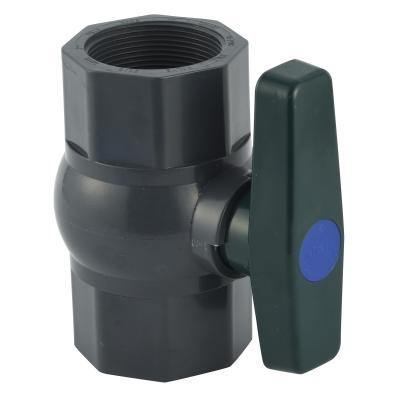 Cina Irrigazione Piscine idriche Valvola in PVC con manico lungo e design ottagonale in vendita