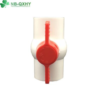 Cina Richiesta personalizzata Valvola a sfera compatta in PVC a bassa temperatura Sch40 Sch80 per American in vendita