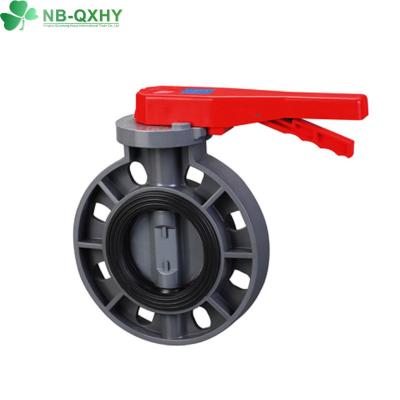 Cina Valvola a farfalla in PVC con connessione alla flangia di approvvigionamento idrico e modalità di guida manuale in vendita