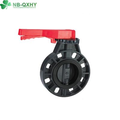 Cina Valvola a farfalla in PVC con connessione alla flangia di approvvigionamento idrico e modalità di guida manuale in vendita