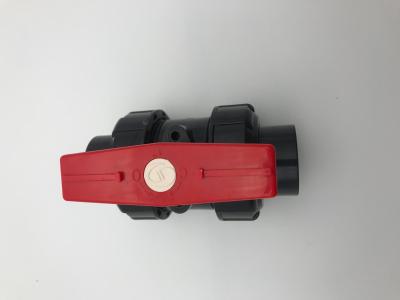 中国 産業Pn16 PVCグレー・トゥルー・ユニオン・ボール・バルブ 販売のため