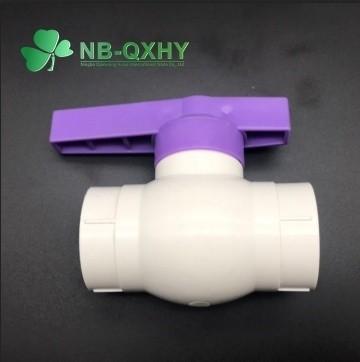 Cina Valvola a sfera di plastica compatta per la piscina di irrigazione industriale in vendita