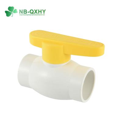 China 1/2-2 inch ANSI Socket PVC Ball Valve met gele handgreep Water Media Blow-Down Valve Te koop
