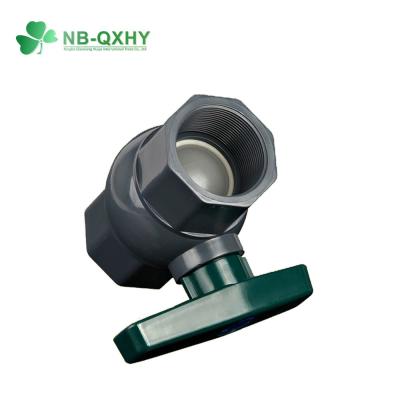 China Pn16 3 polegadas corpo cinza PVC válvula de bola octogonal com alça verde solicitação personalizada à venda